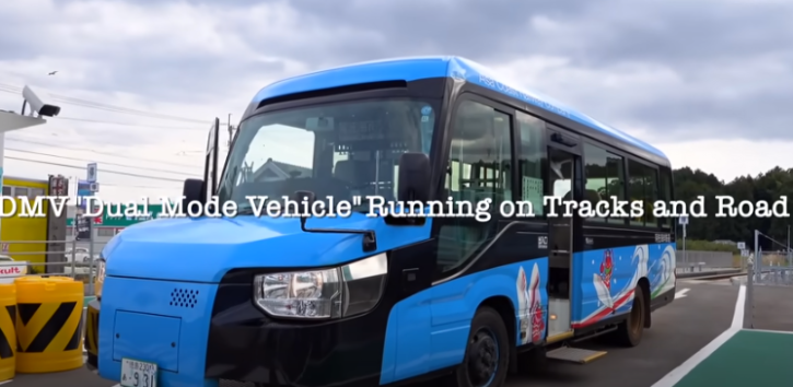 【海外の反応】「日本にある最新のバスがこちら！」日本のDMV。 - NAUGHTY